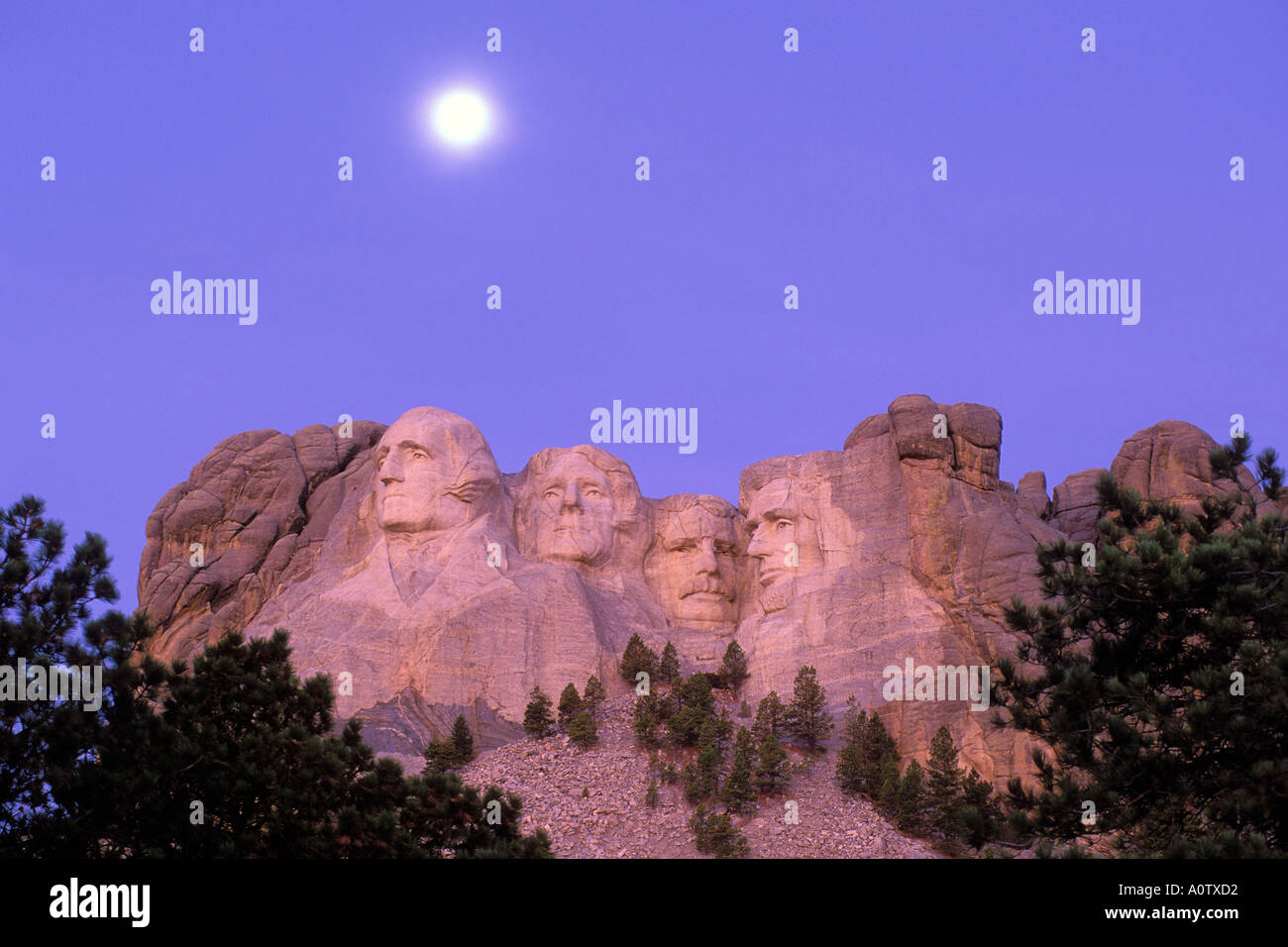Moon Rise over Mount Rushmore National Monument in the Black hills of ...