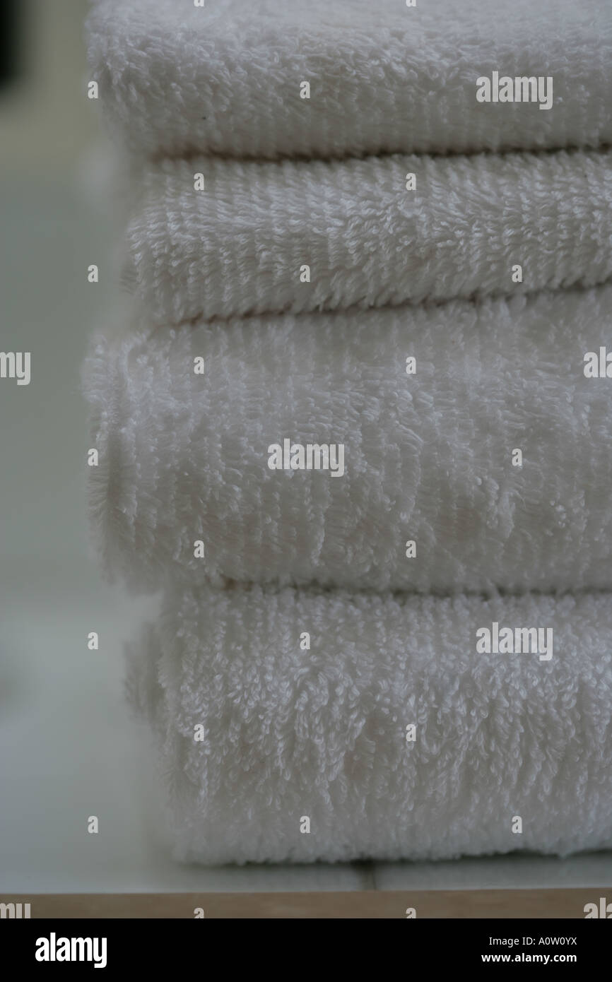 Close up of a stack of folded towels Stock Photo - Alamy