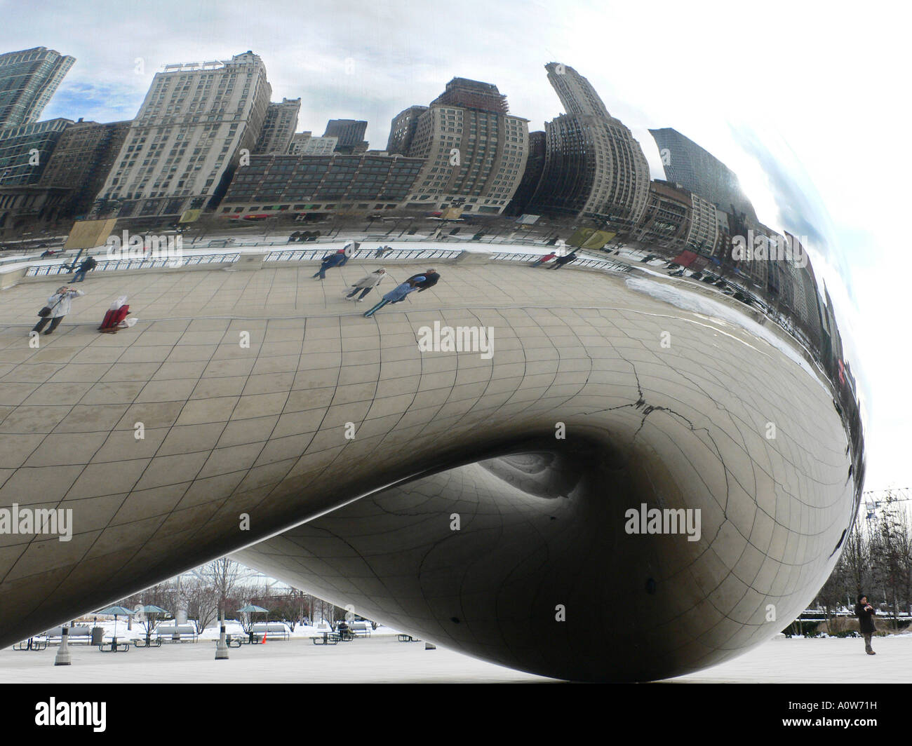 Cloud Gate in the Millennium Park Chicago Ill. USA Stock Photo - Alamy