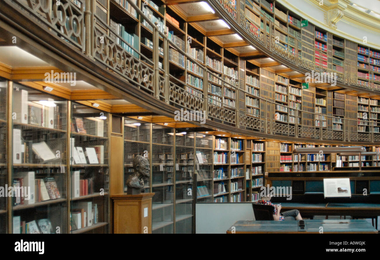 Study room british museum hi-res stock photography and images - Alamy