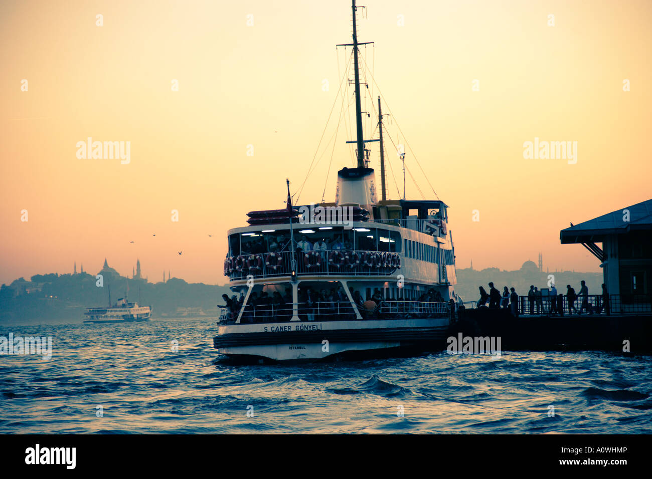 TRADITIONAL FERRY BOAT, ISTANBUL, TURKEY Stock Photo - Alamy