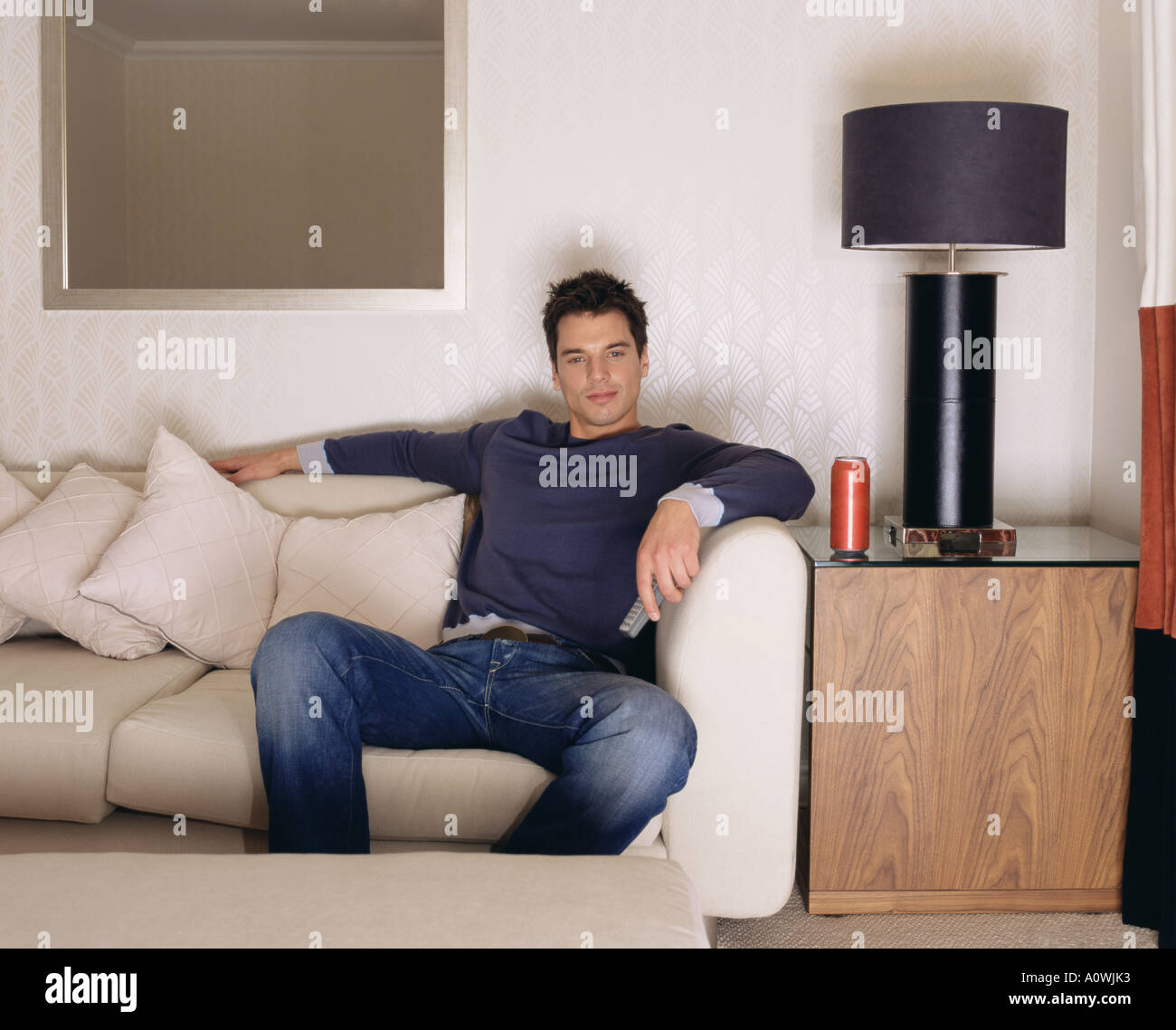 Tv on hi-res stock photography and images - Alamy