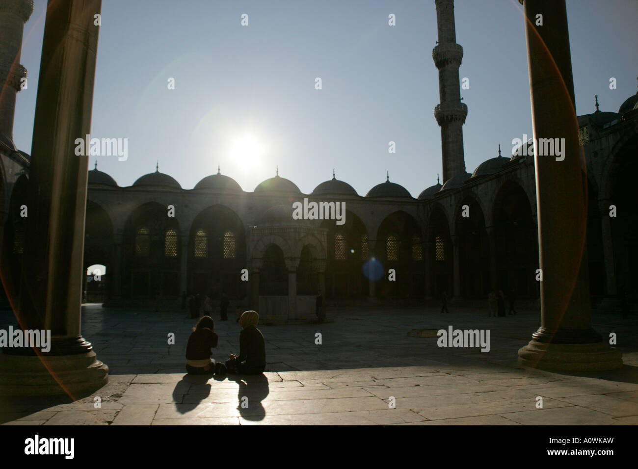 COURTYARD OF THE BLUE MOSQUE, ISTANBUL, TURKEY Stock Photo - Alamy
