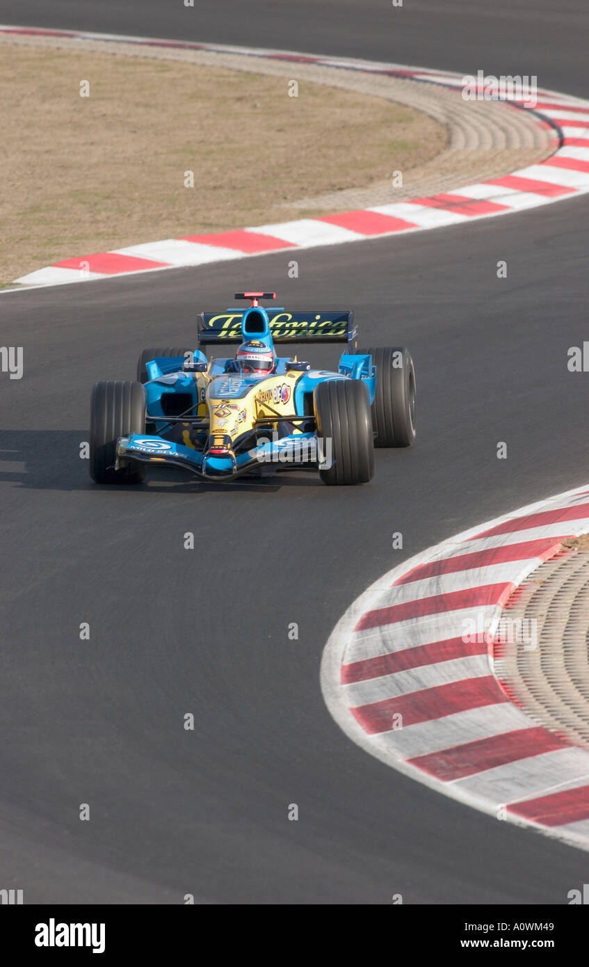 Driver Fernando Alsonso from Spain in his Renault racing car at the ...