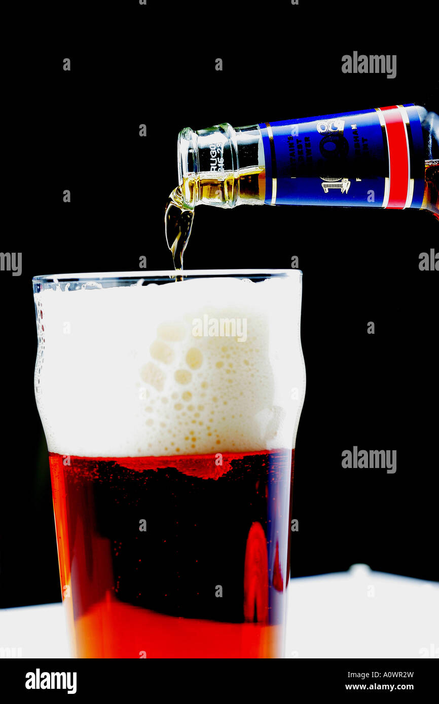 Pouring a Pint Stock Photo - Alamy