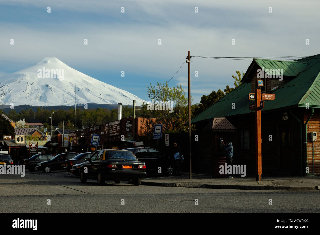 Pucon chile ski hi-res stock photography and images - Alamy