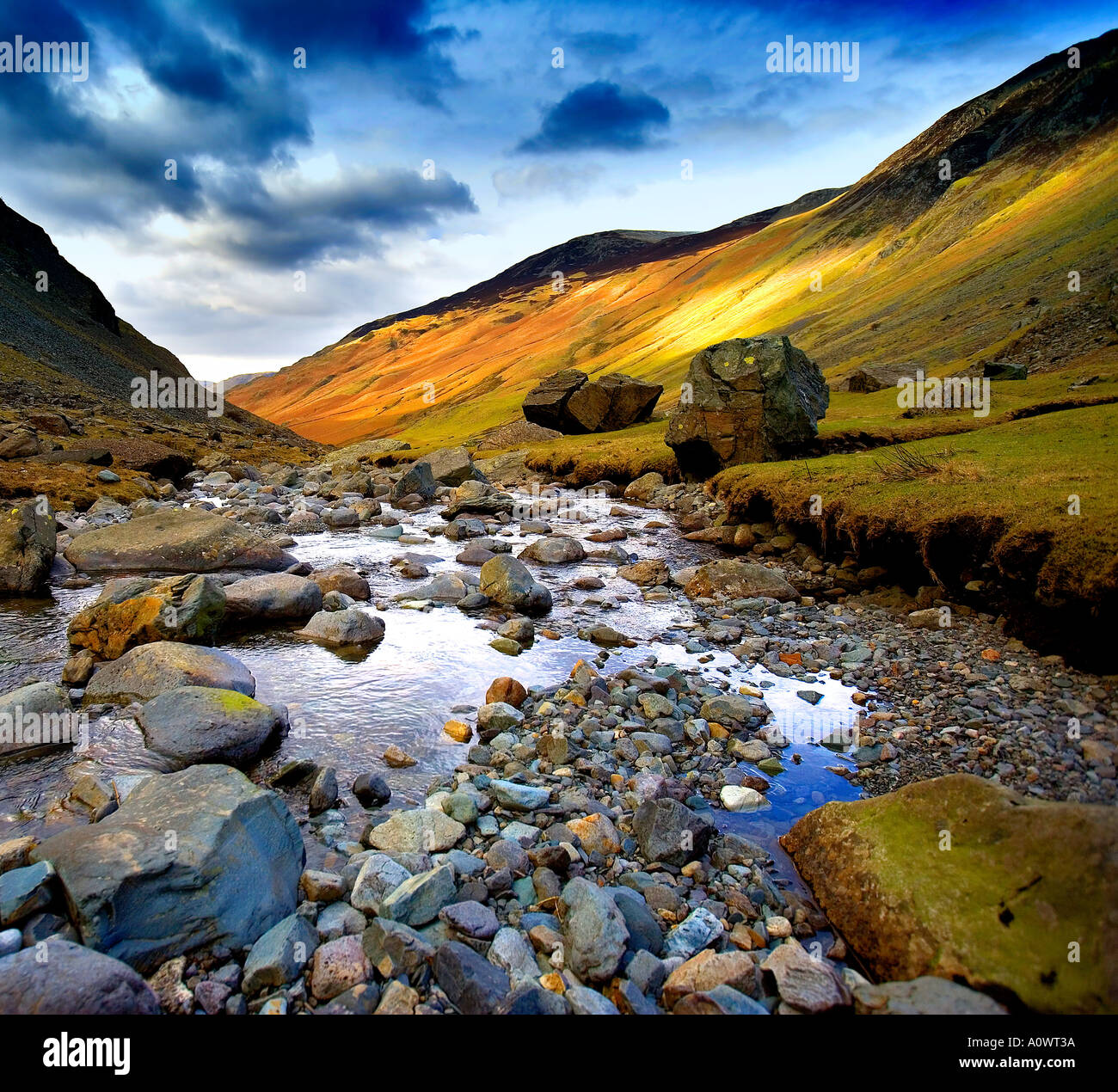 Haystacks to honister hi-res stock photography and images - Alamy