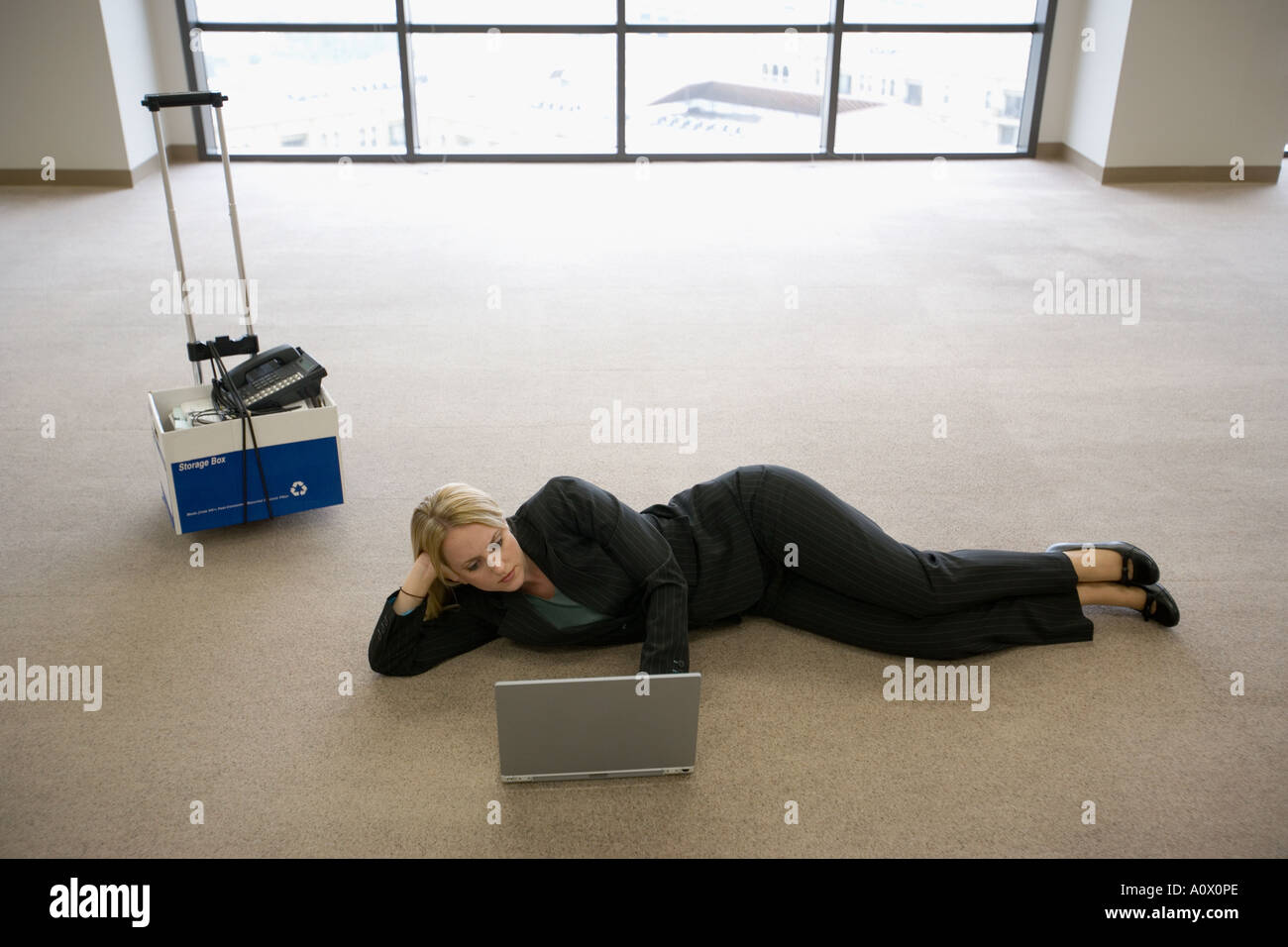 Moving works hi-res stock photography and images - Alamy