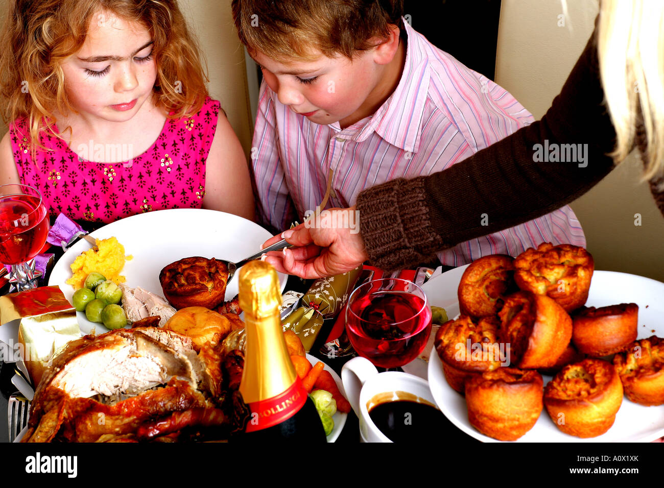Family Christmas Dinner Stock Photo - Alamy