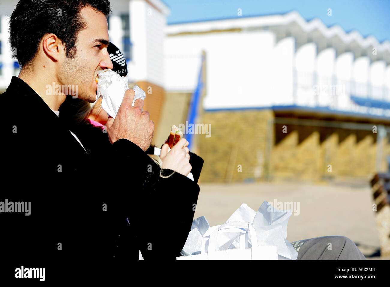 Young Couple Eating Lunch Models Released Stock Photo - Alamy