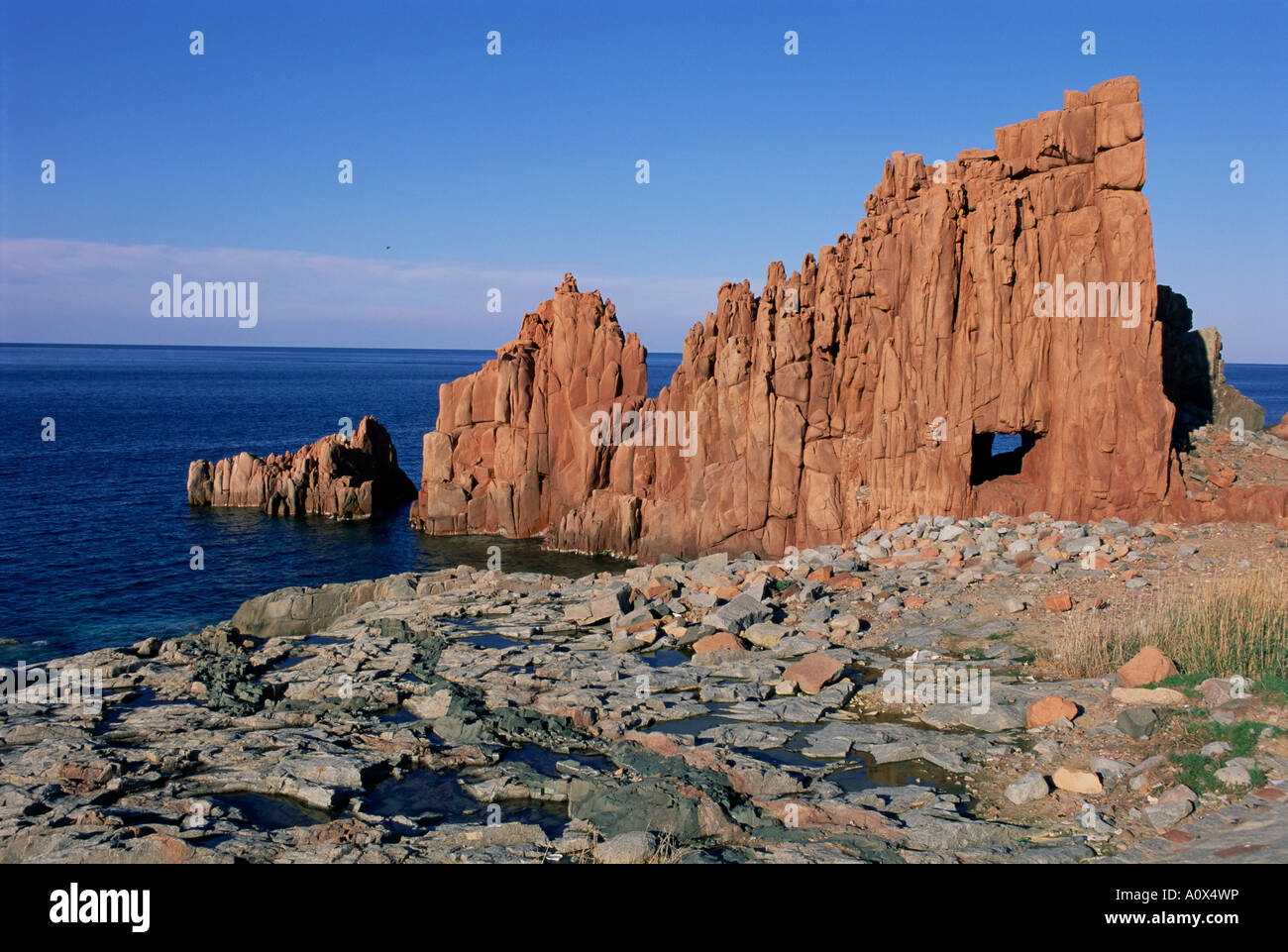Roches rouges hi-res stock photography and images - Alamy