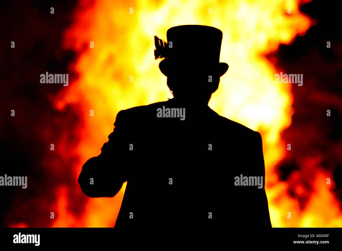 Fletching bonfire society hi-res stock photography and images - Alamy