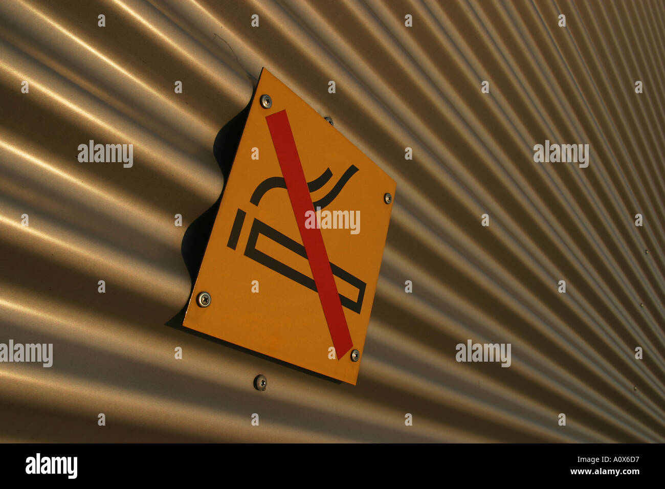 Fixed notice board hi-res stock photography and images - Alamy