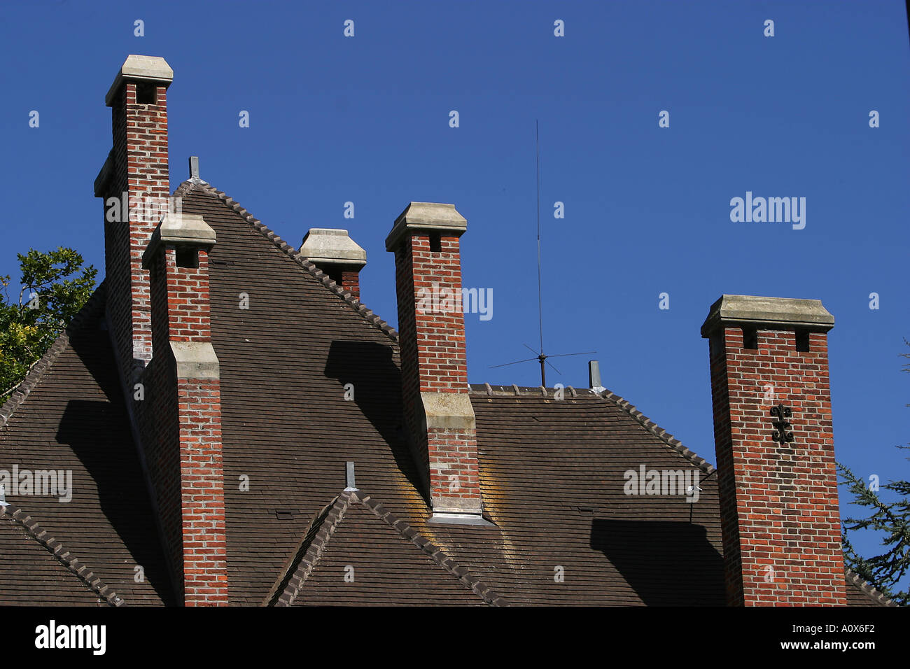 Sloping masonry hi-res stock photography and images - Alamy