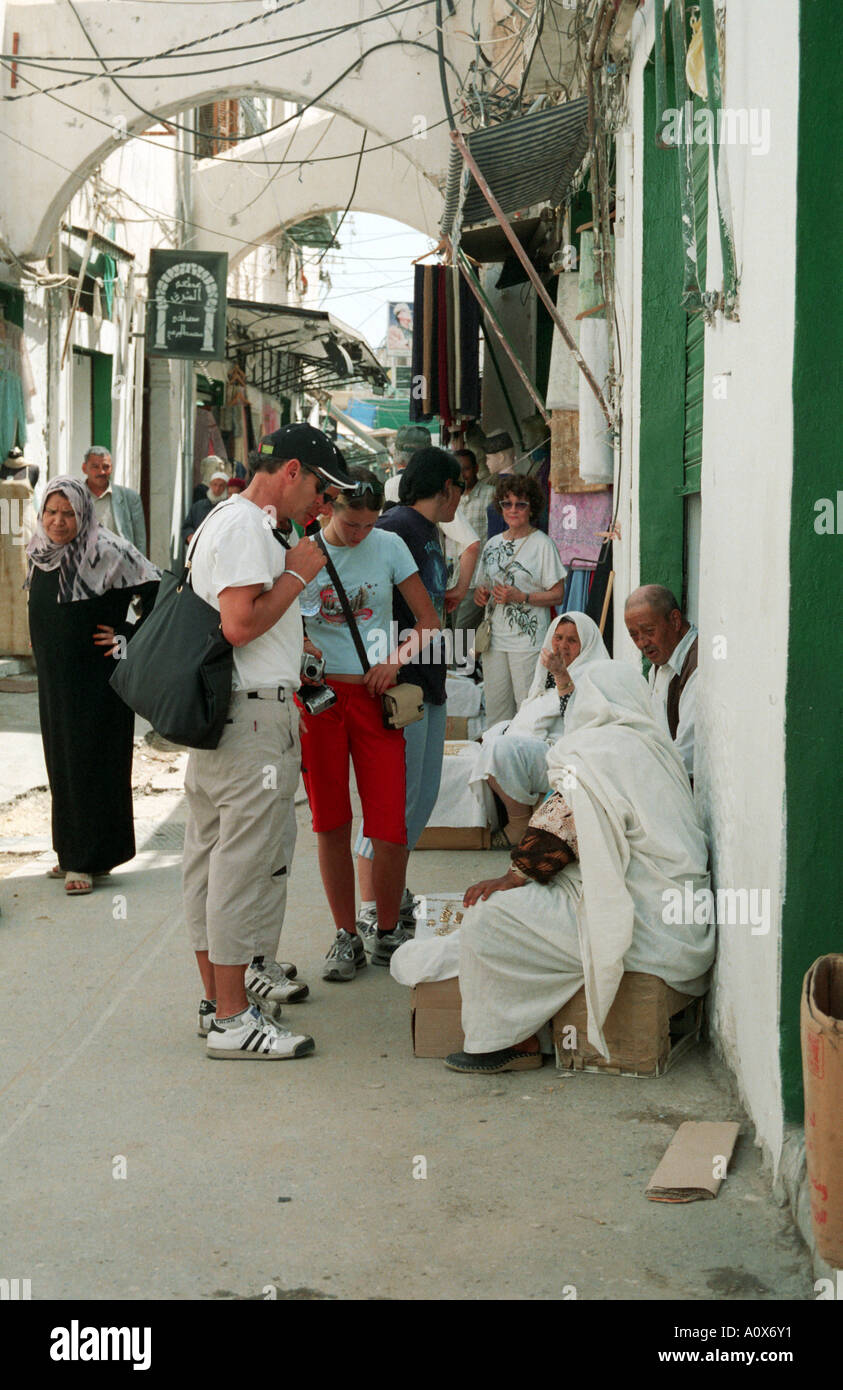 Tripoli libya street scene tripoli hi-res stock photography and images ...