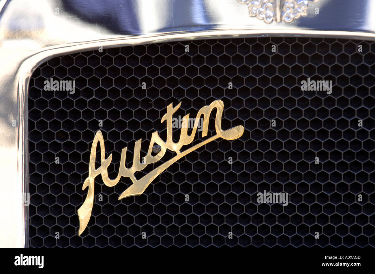 Austin cars logo hi-res stock photography and images - Alamy