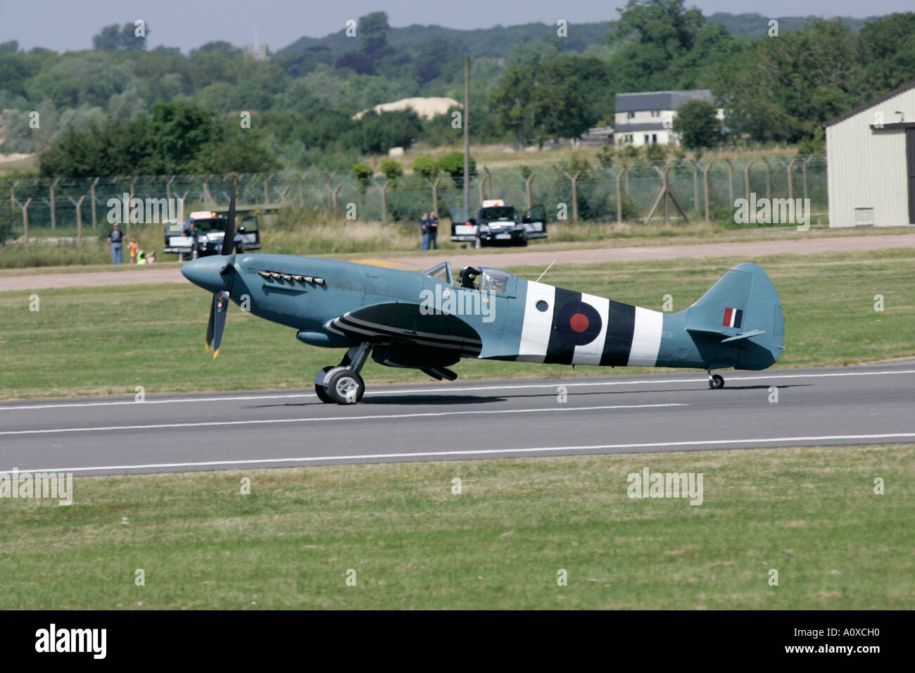 Photo reconnaissance spitfire hi-res stock photography and images - Alamy