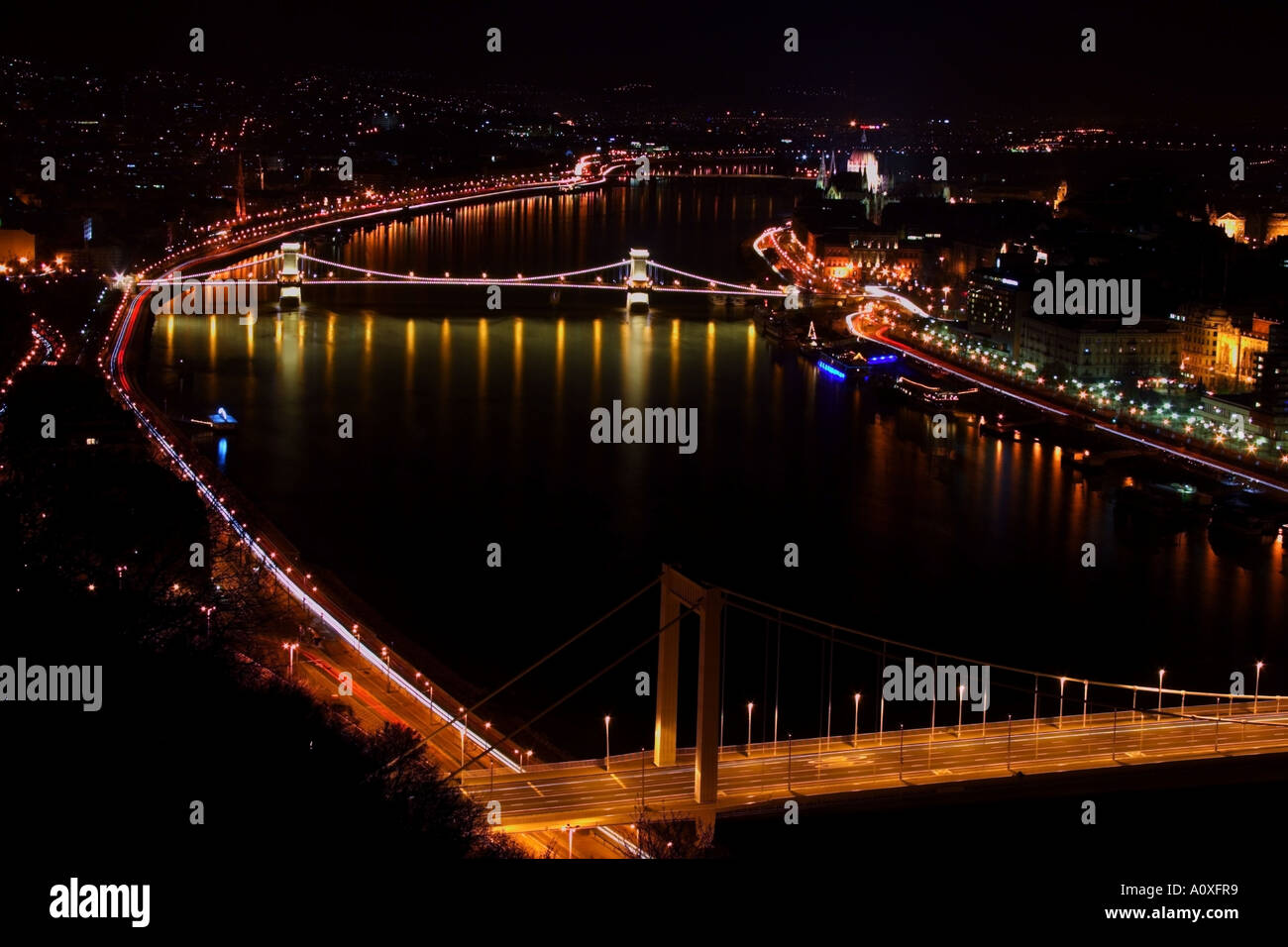 Szechenyi hid budapest hi-res stock photography and images - Alamy