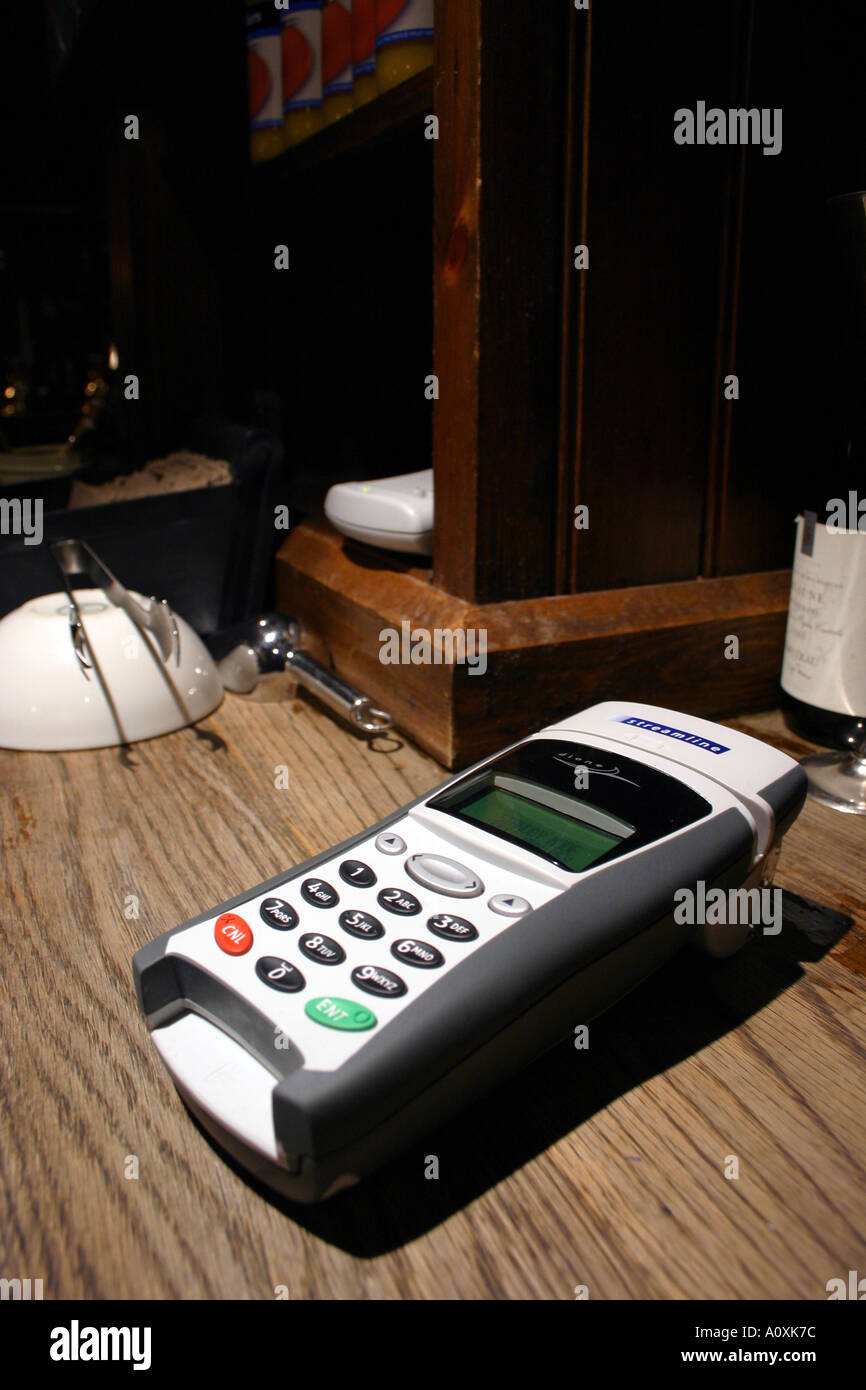 Eftpos machine hi-res stock photography and images - Alamy