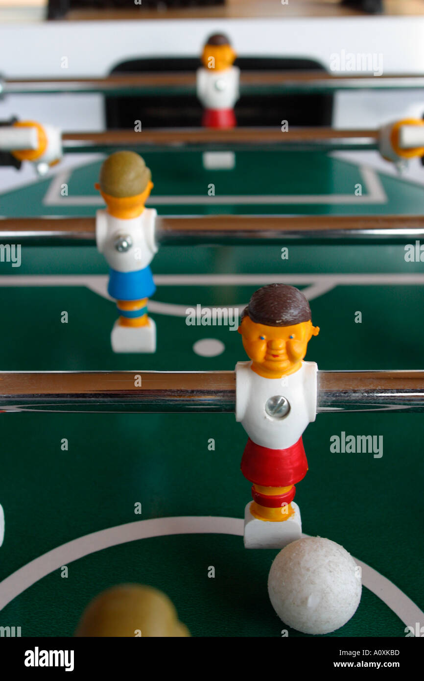 Ball leg table draw table hi-res stock photography and images - Alamy