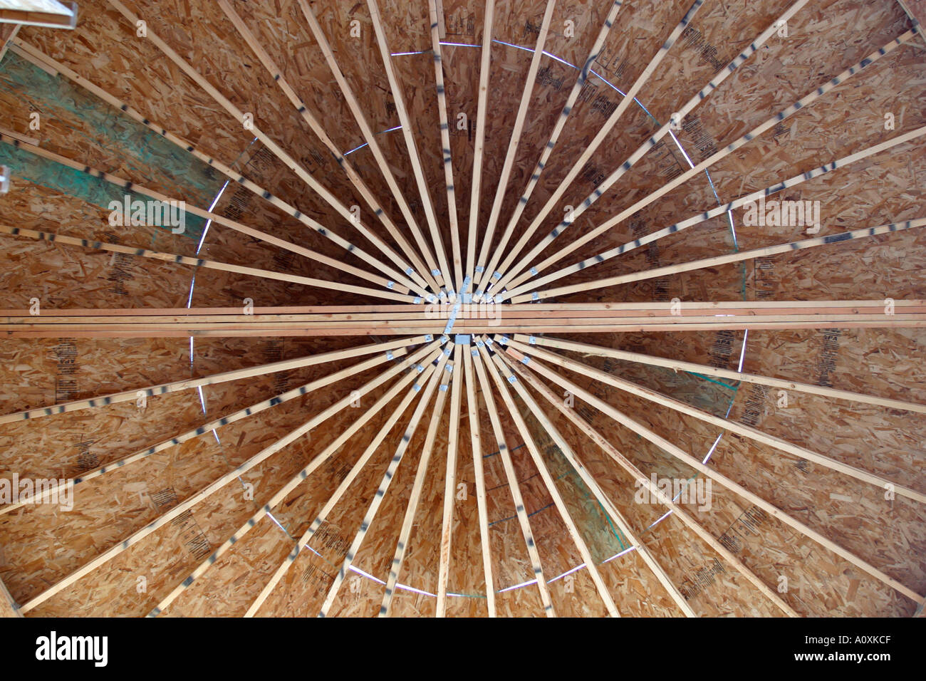 Roof Structure of Home Under Construction Stock Photo - Alamy