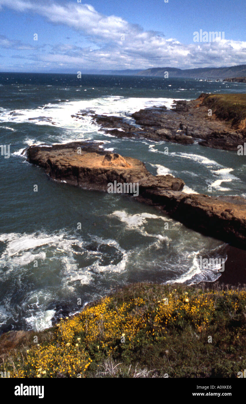 Jagged projections hi-res stock photography and images - Alamy
