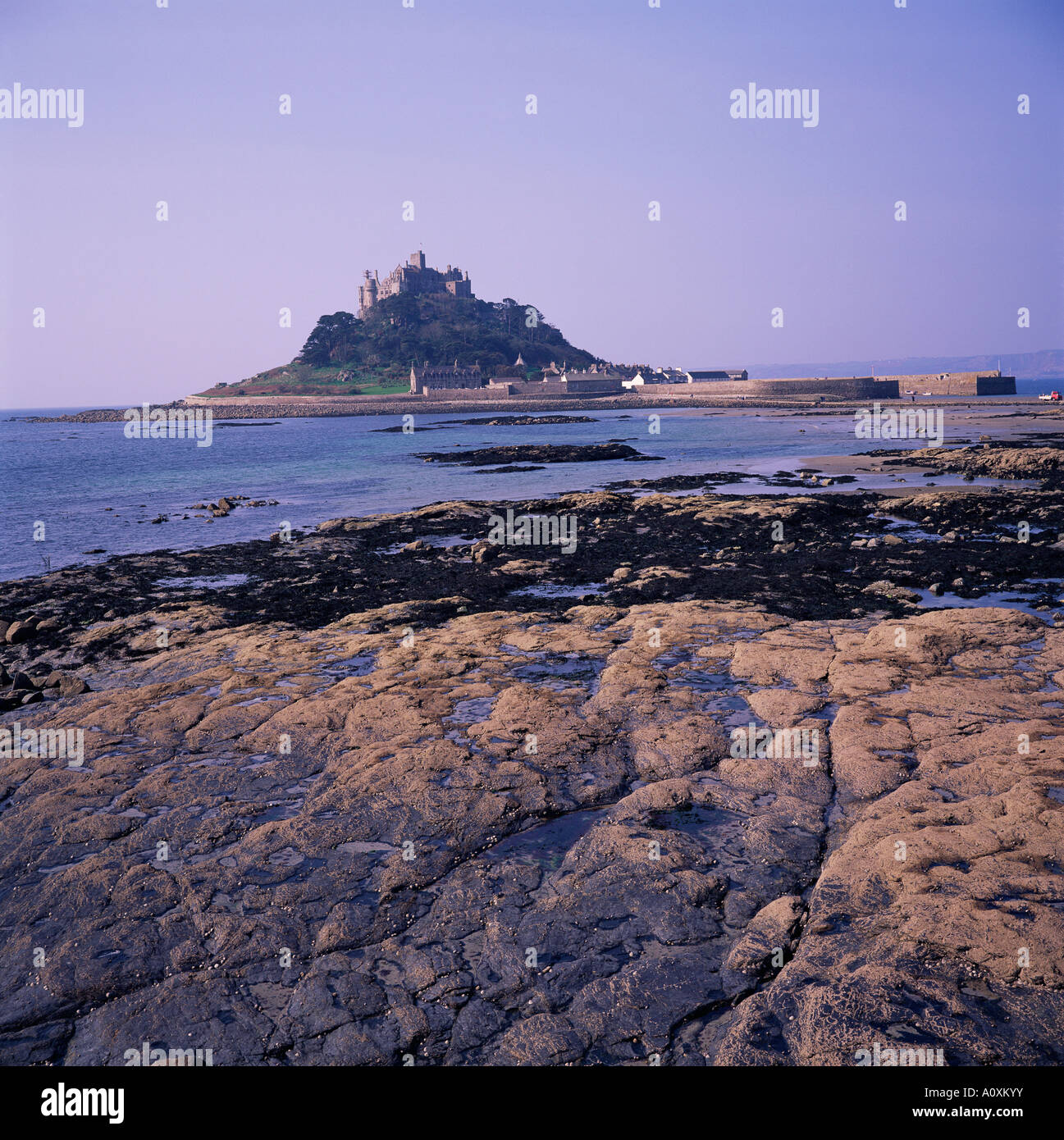 Famous landmarks cornwall hi-res stock photography and images - Alamy