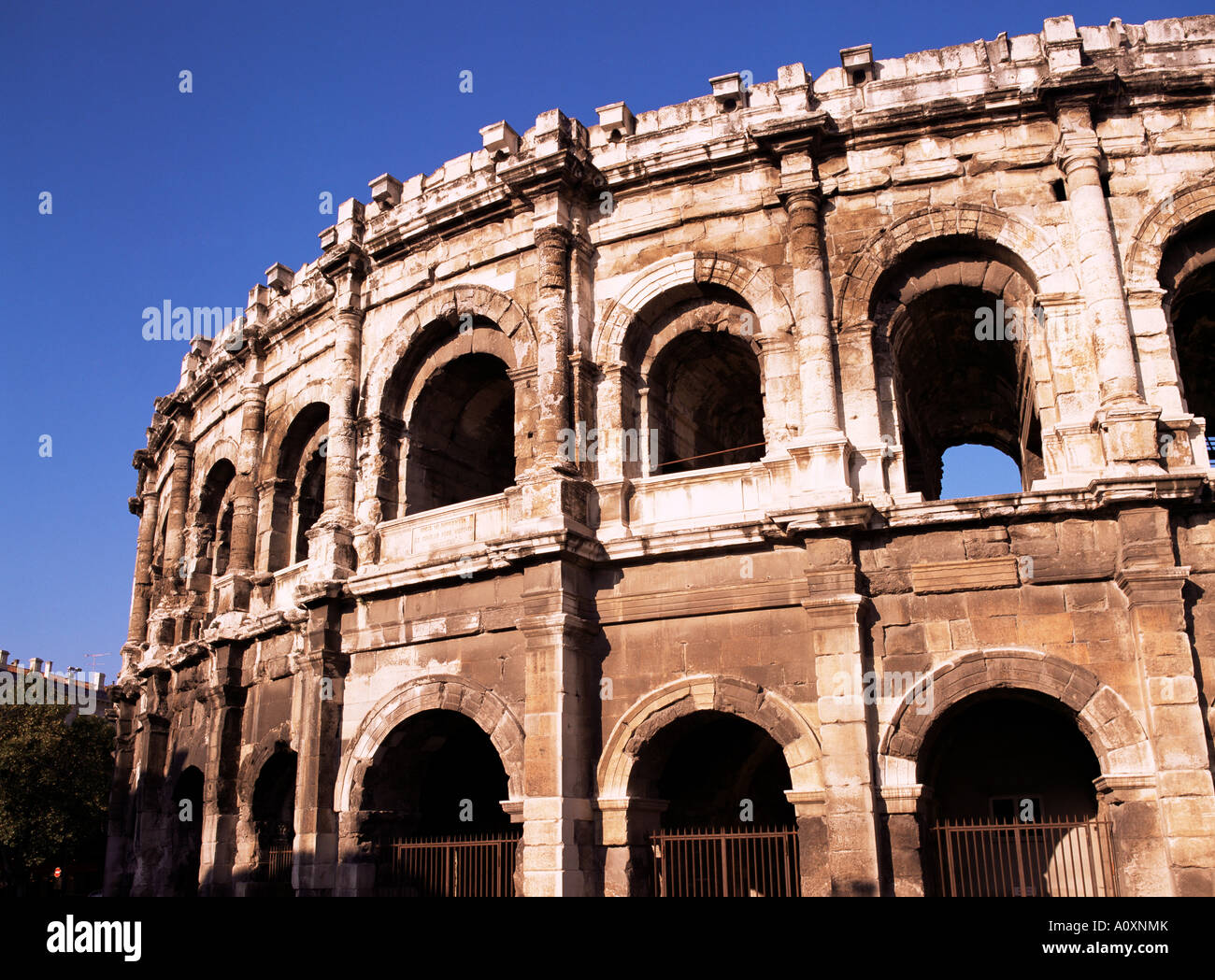 France gard languedoc roussillon hi-res stock photography and images ...