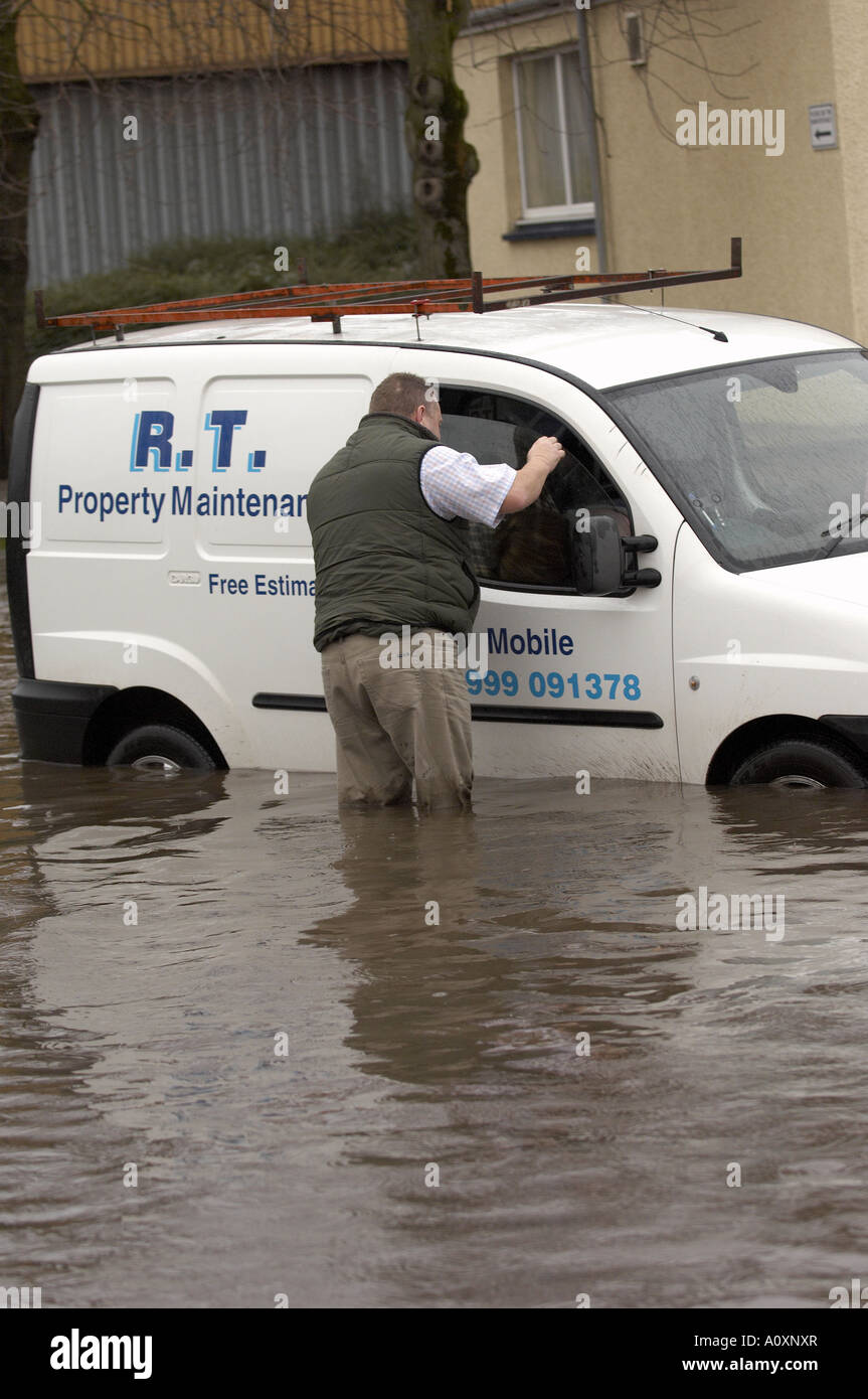 Vehicle stuck in flooding Stock Photo - Alamy