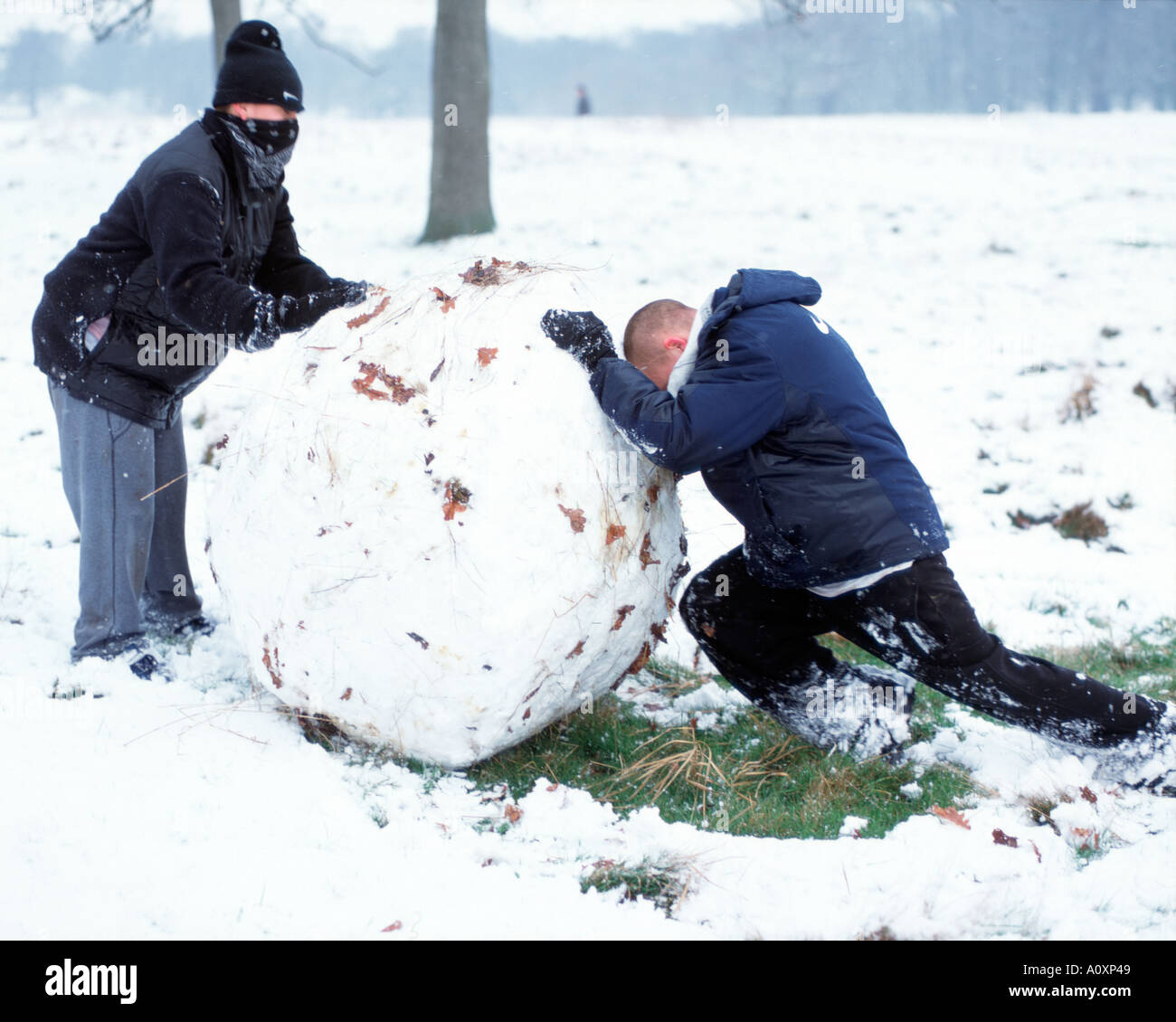 Giant snowball hi-res stock photography and images - Alamy