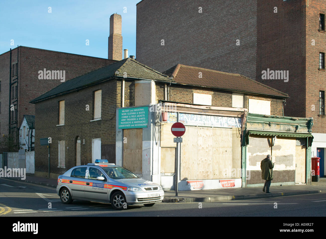 Run down neighbourhood england hi-res stock photography and images - Alamy