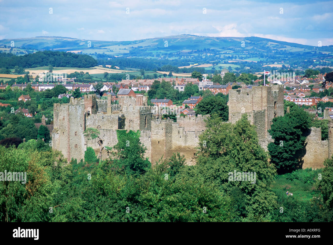 Ludlow castle from whitecliff shropshire hi-res stock photography and ...