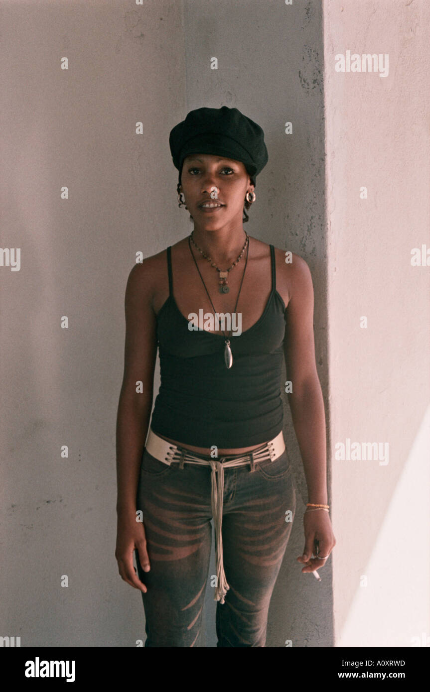 Havana, Cuba. Hip Hop fan Stock Photo - Alamy