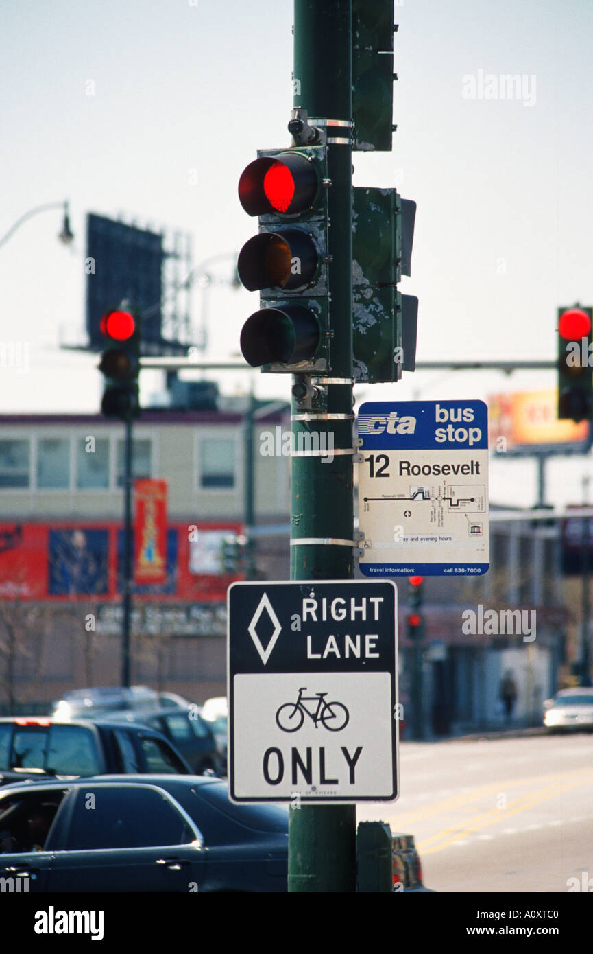 SIGNS Chicago Illinois Bicycle lane sign on traffic signal post ...
