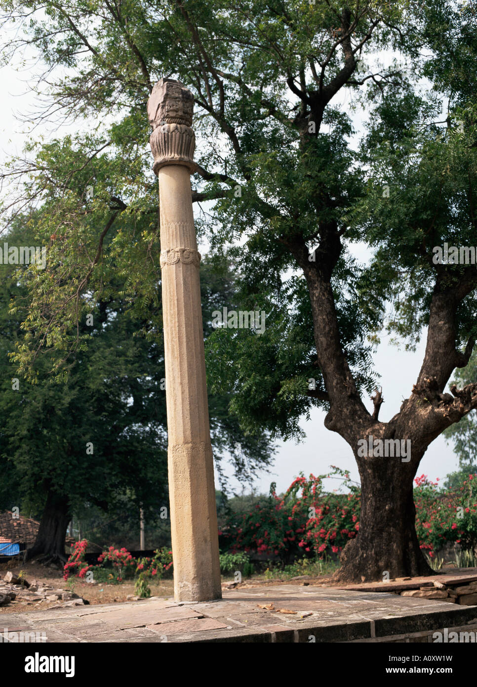 Heliodorus pillar madhya pradesh hi-res stock photography and images ...