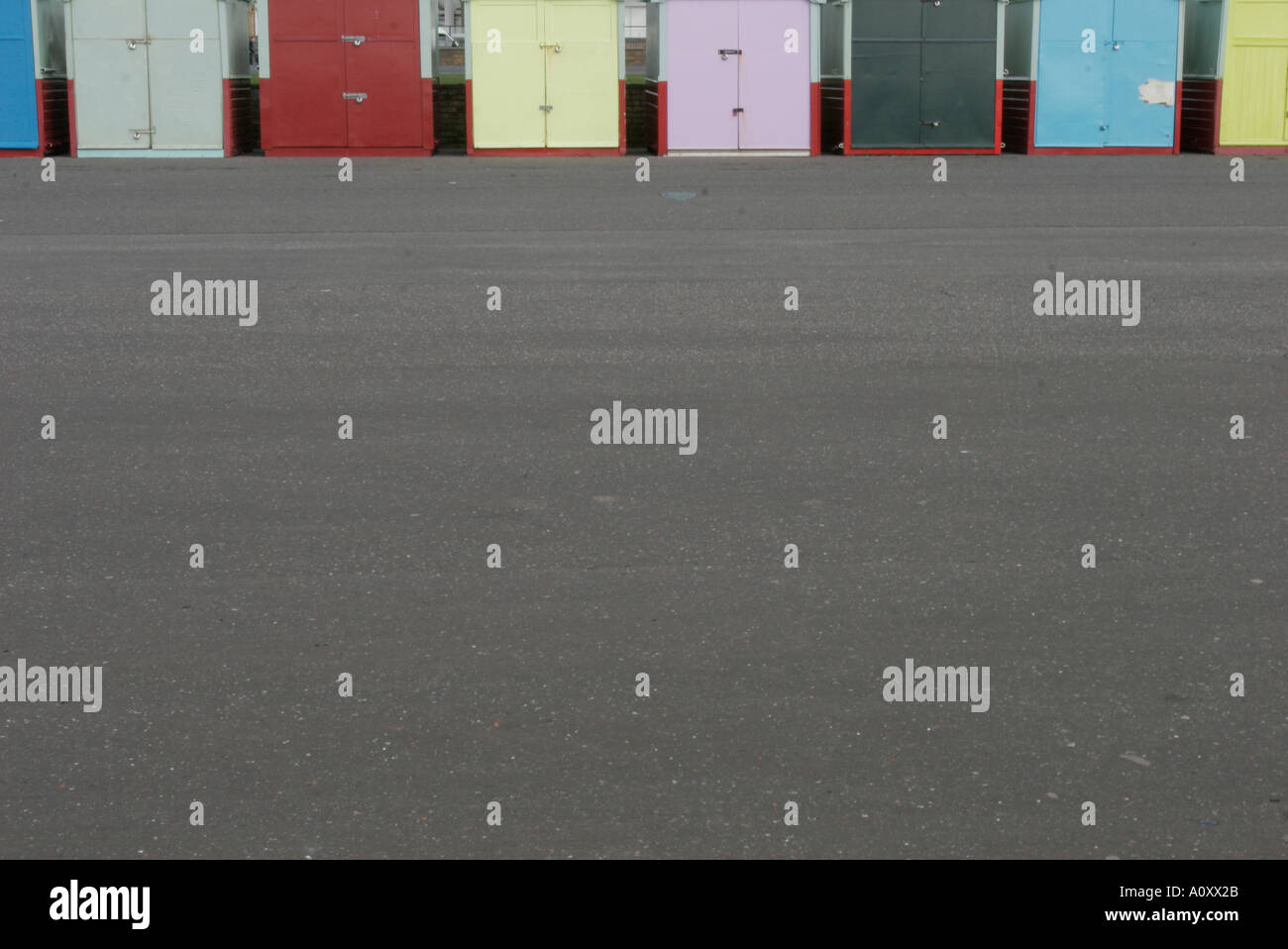 Brighton beach huts Stock Photo - Alamy