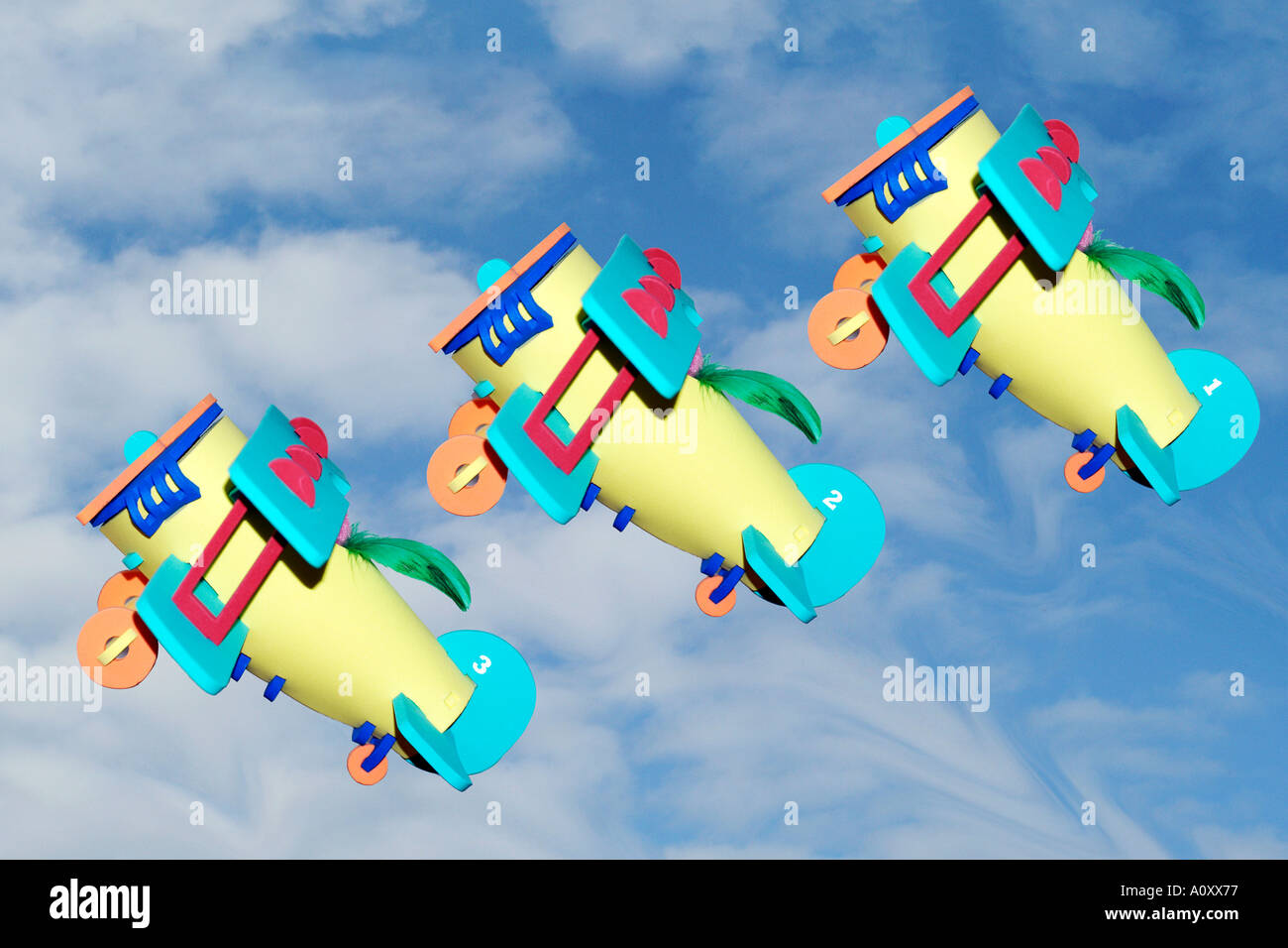 Bi plane flying hi-res stock photography and images - Alamy