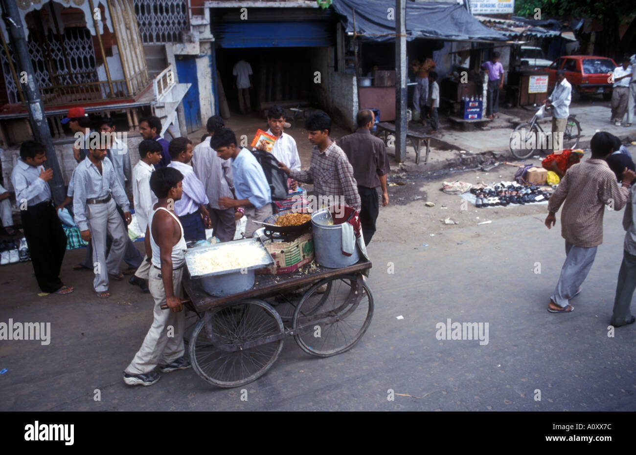 Street scene in the Indian city of Agra Stock Photo - Alamy