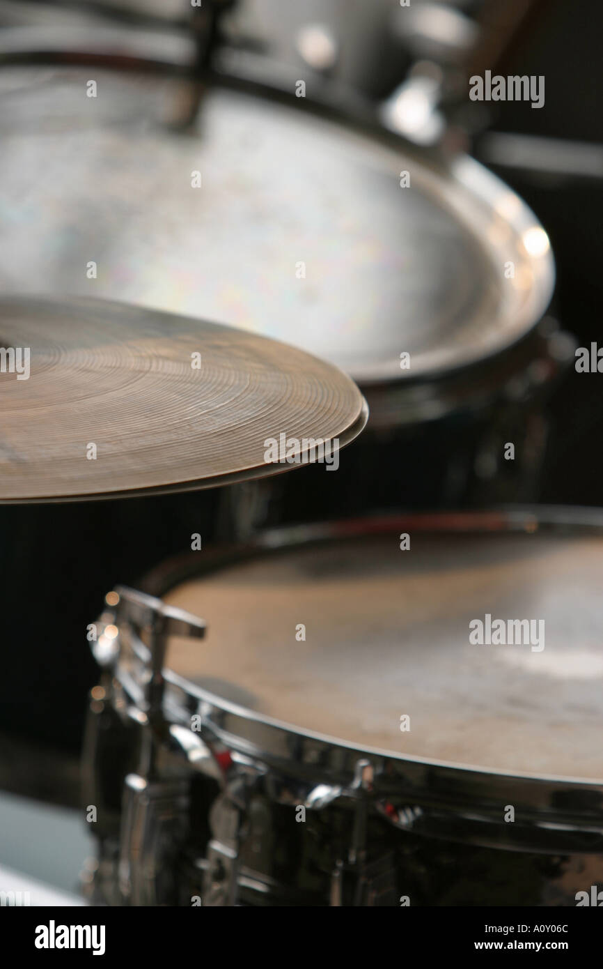 Taut band hi-res stock photography and images - Alamy