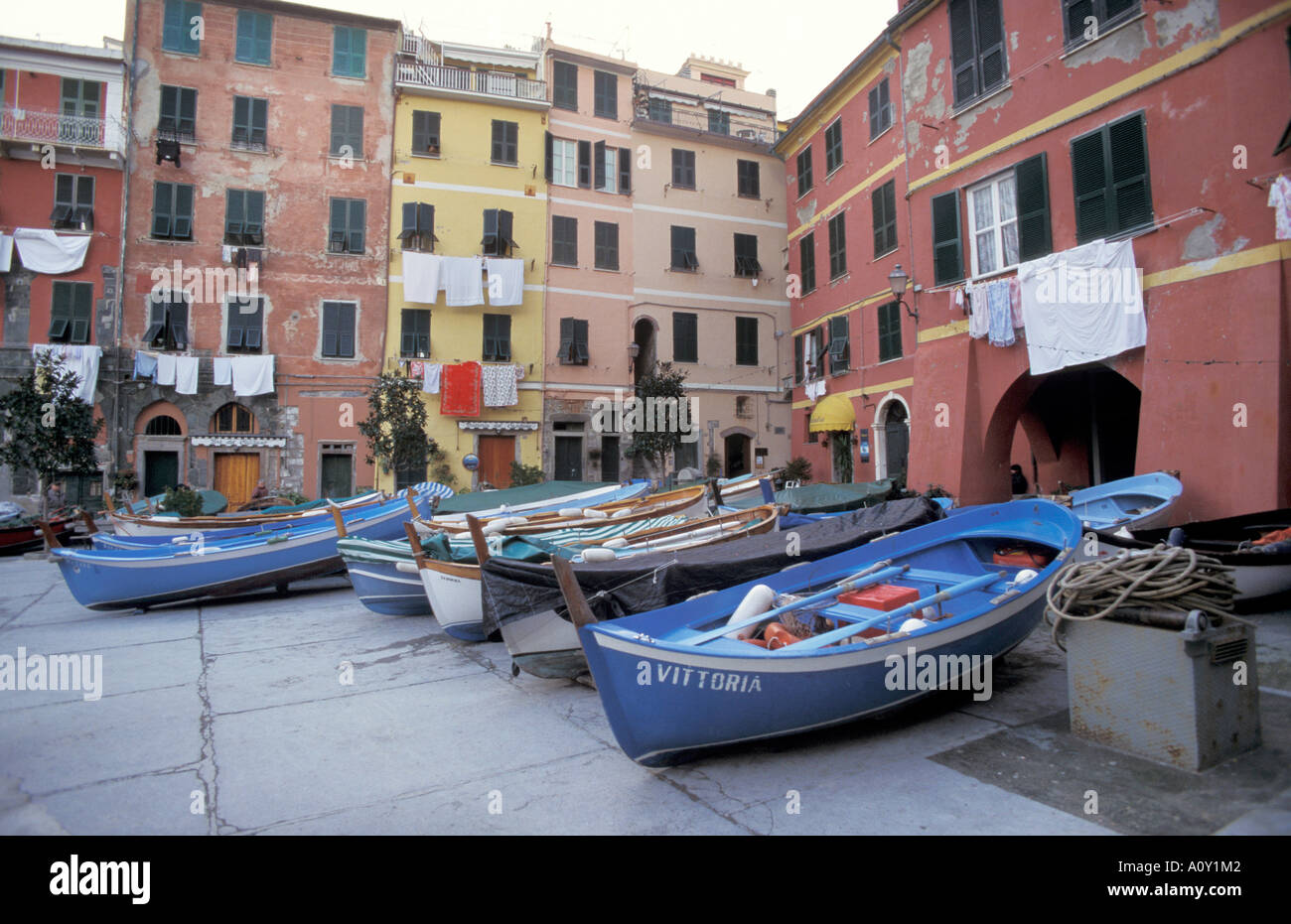Gozzo boat hi-res stock photography and images - Alamy