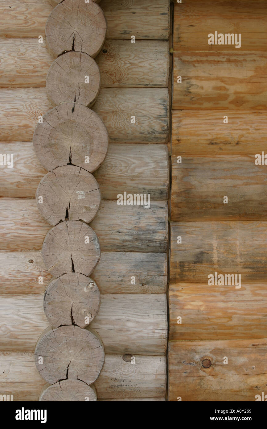 Log posts and beams hi-res stock photography and images - Alamy