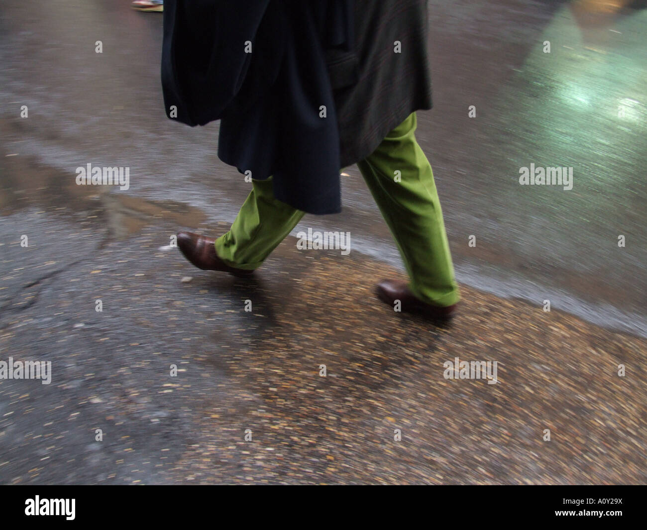 commuter walking in street Stock Photo - Alamy