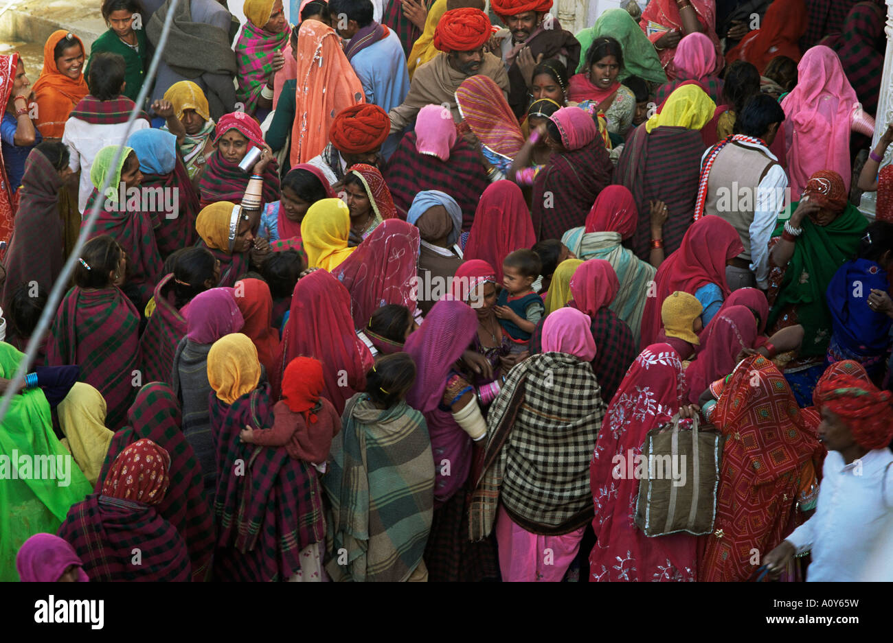 Women from villages crowd the street at the Camel Fair Pushkar ...