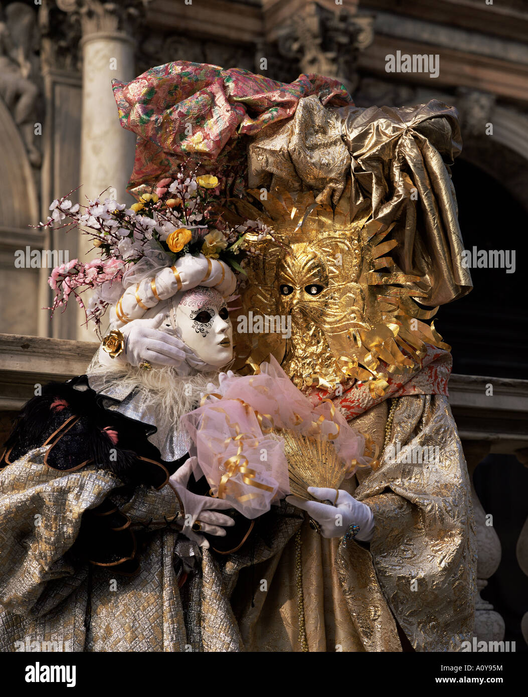 Costumes europe hi-res stock photography and images - Alamy