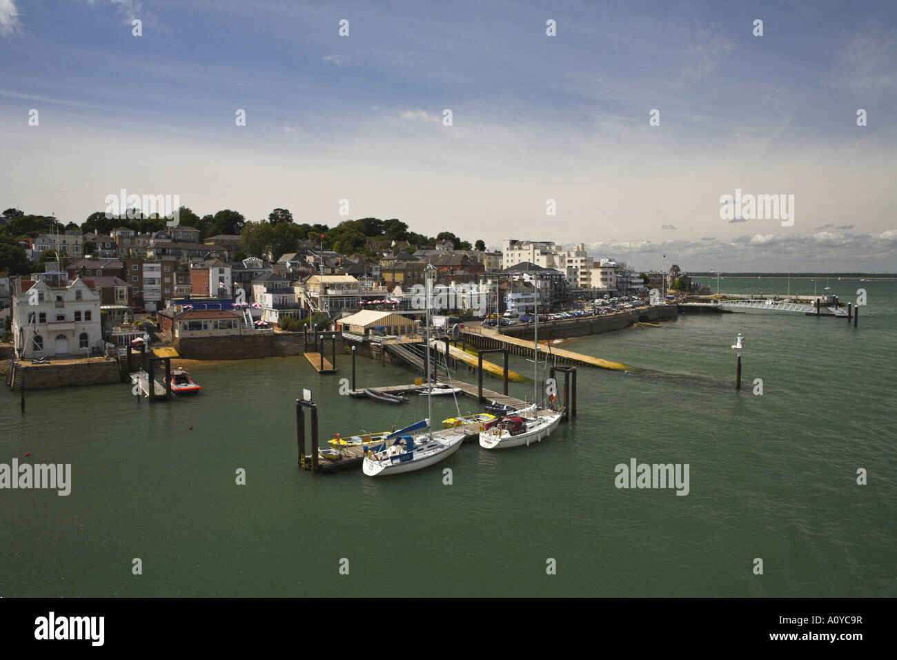Cowes waterfront and private marinas Stock Photo - Alamy