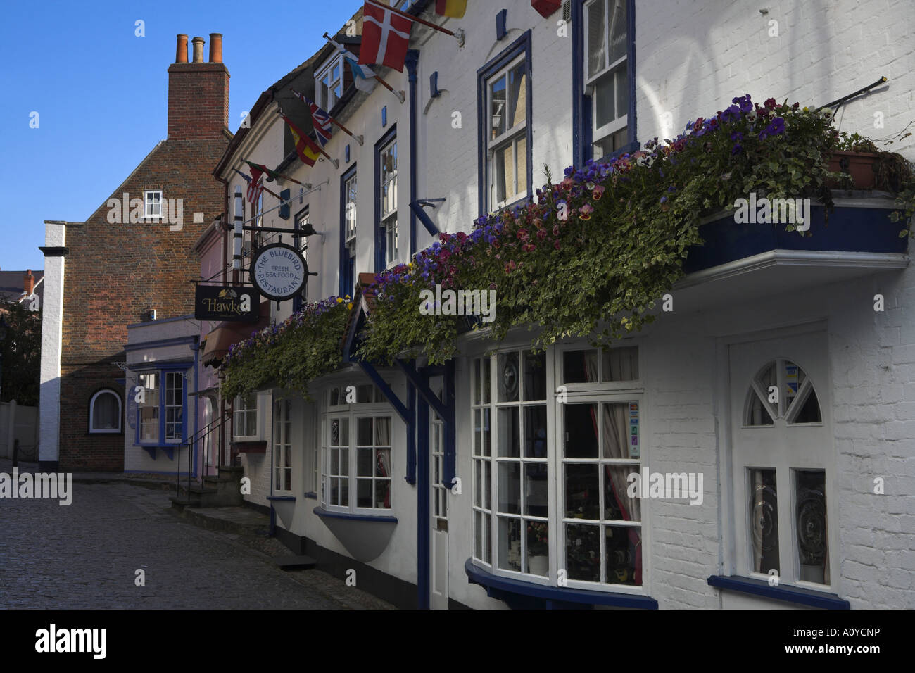 A restaurant at old town quay Lymington Stock Photo - Alamy