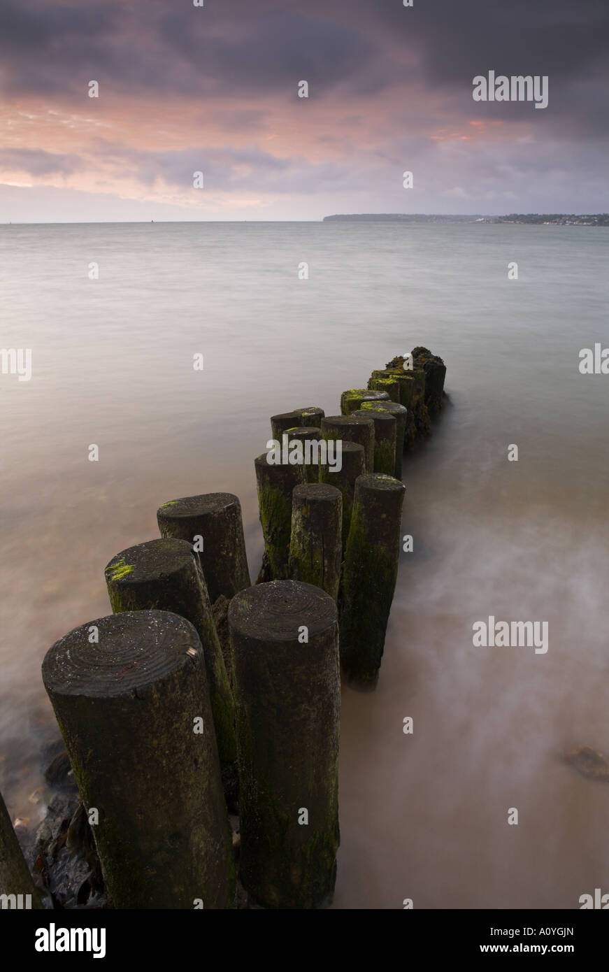 Stand posts hi-res stock photography and images - Alamy