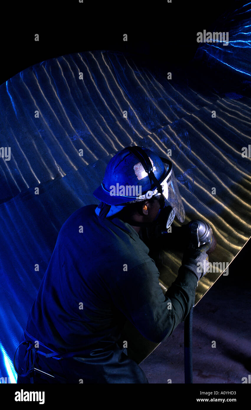 Shipyard worker propeller hi-res stock photography and images - Alamy