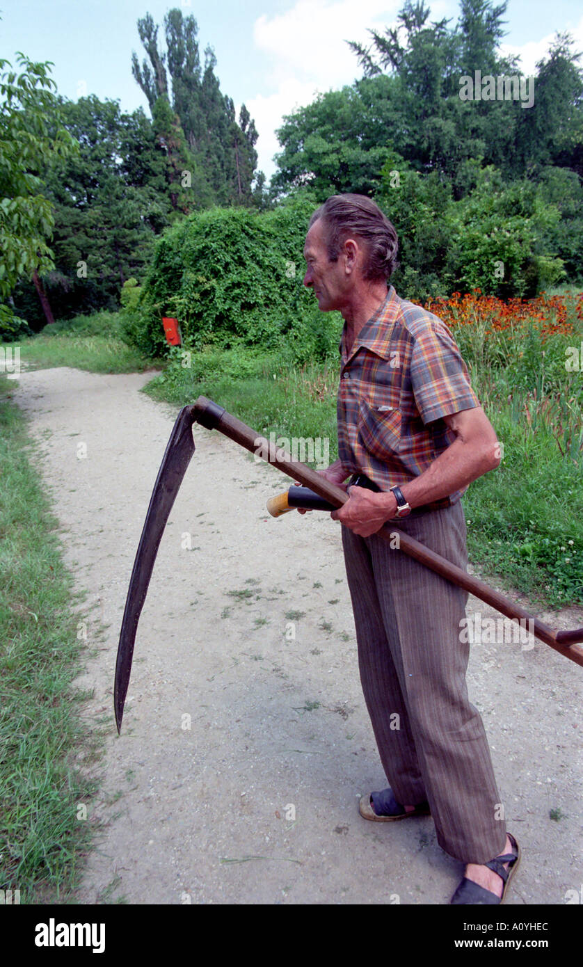 Scythe 1 hi-res stock photography and images - Alamy