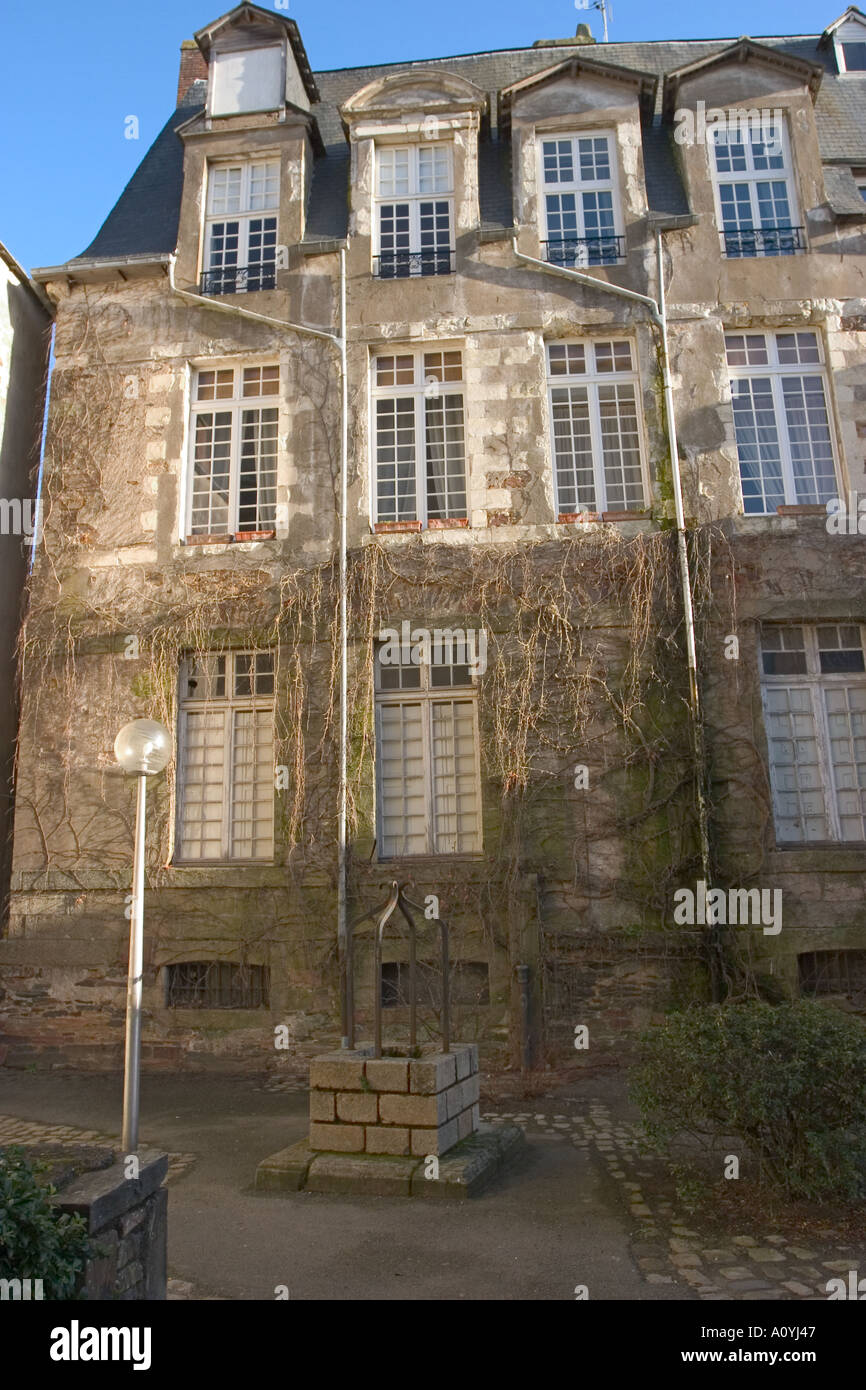 Redon district hi-res stock photography and images - Alamy